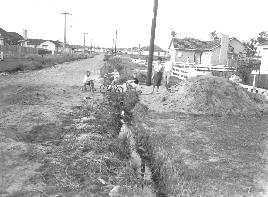 Melbourne: DIY Infrastructure | Environment & Society Portal