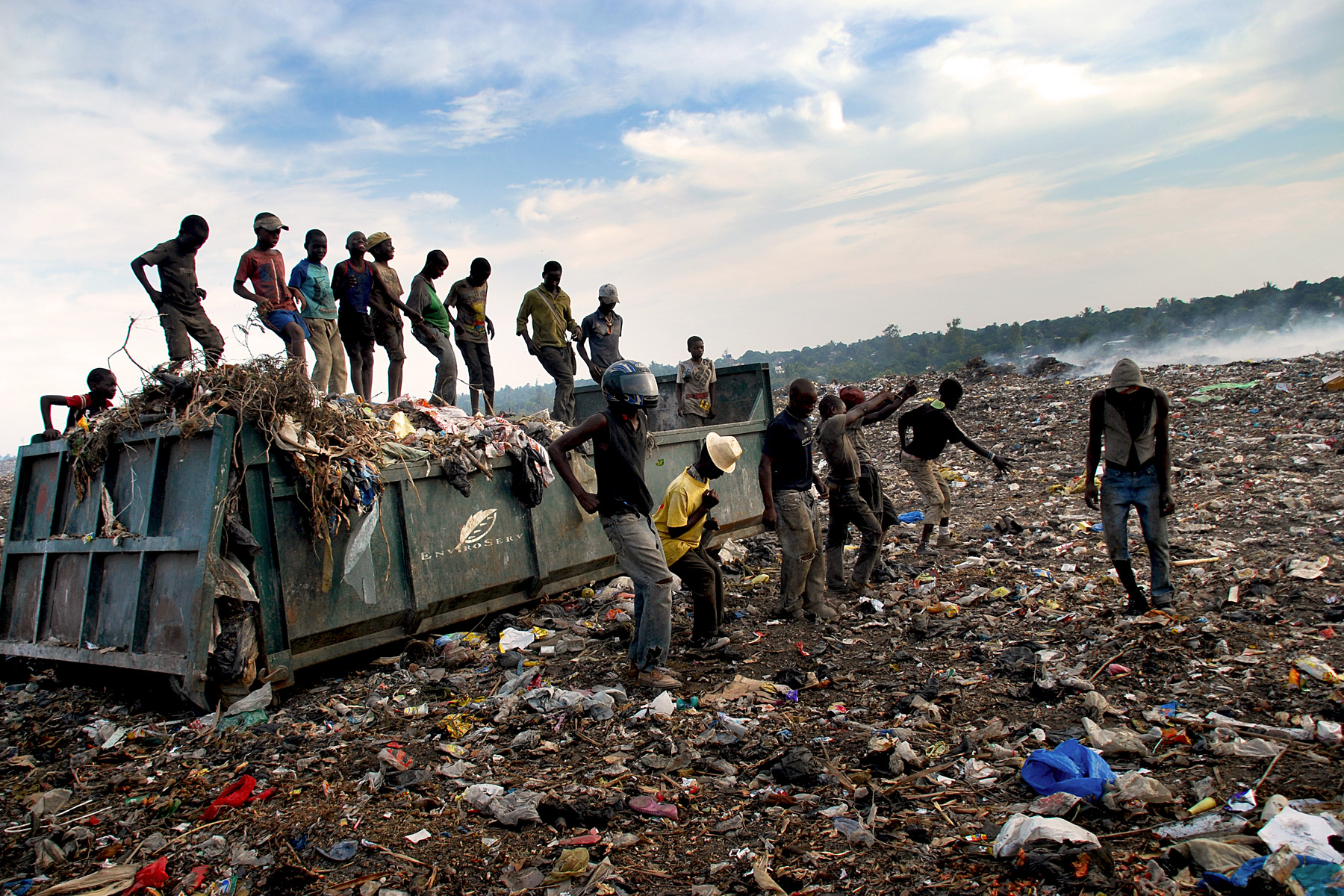 Maputo Dancing Dump | Environment & Society Portal